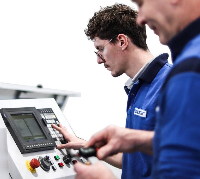 Swiss Type Lathe - 3 Advantages Of Accurate Metal Machining